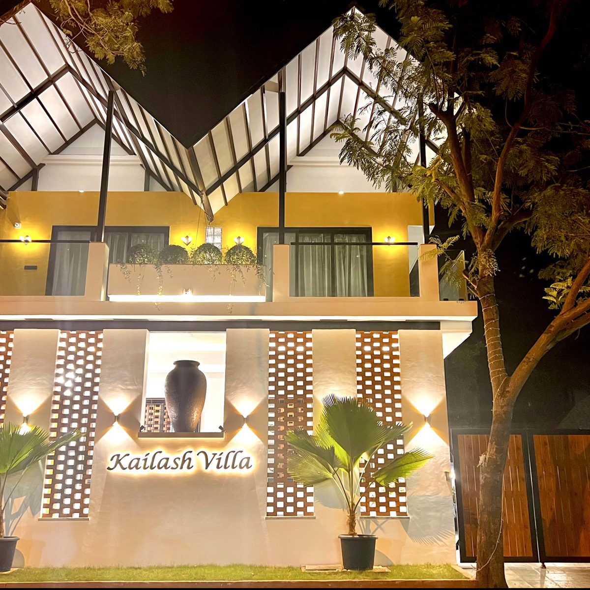 Kailash Villa - Hardik Joshi Architects